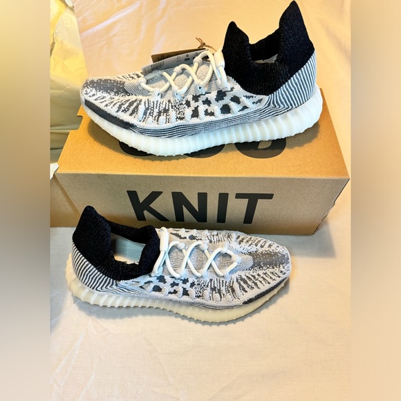 Yeezy | Shoes | Yzy 35 V2 Cmpct | Poshmark